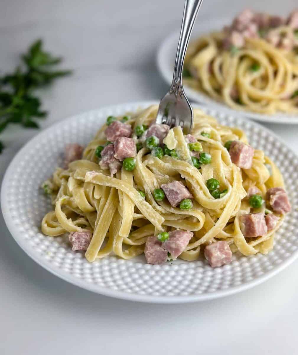 Easy Creamy Pasta with Ham and Peas - Seasoned Sprinkles