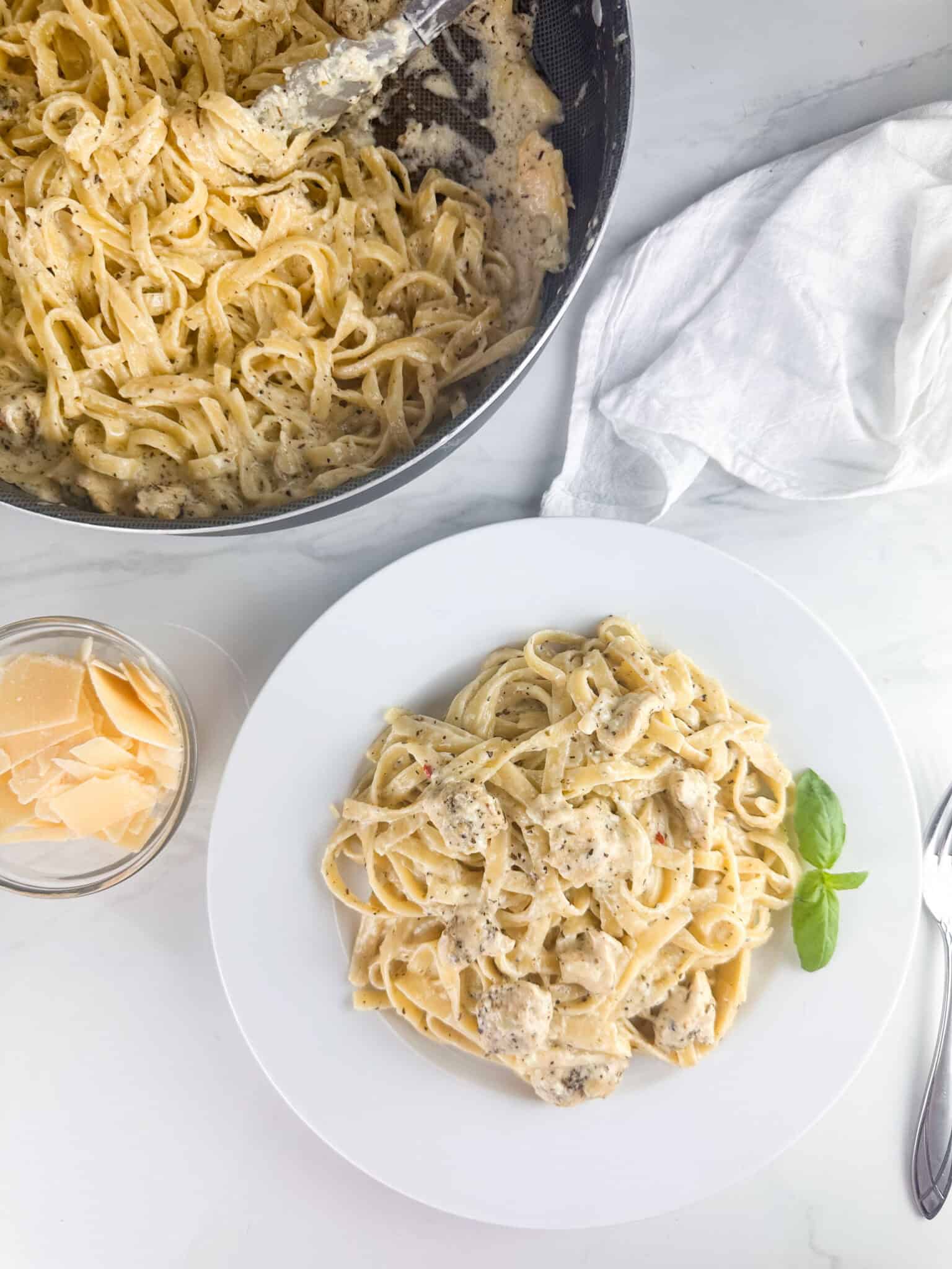 Creamy Chicken and Pasta - Seasoned Sprinkles