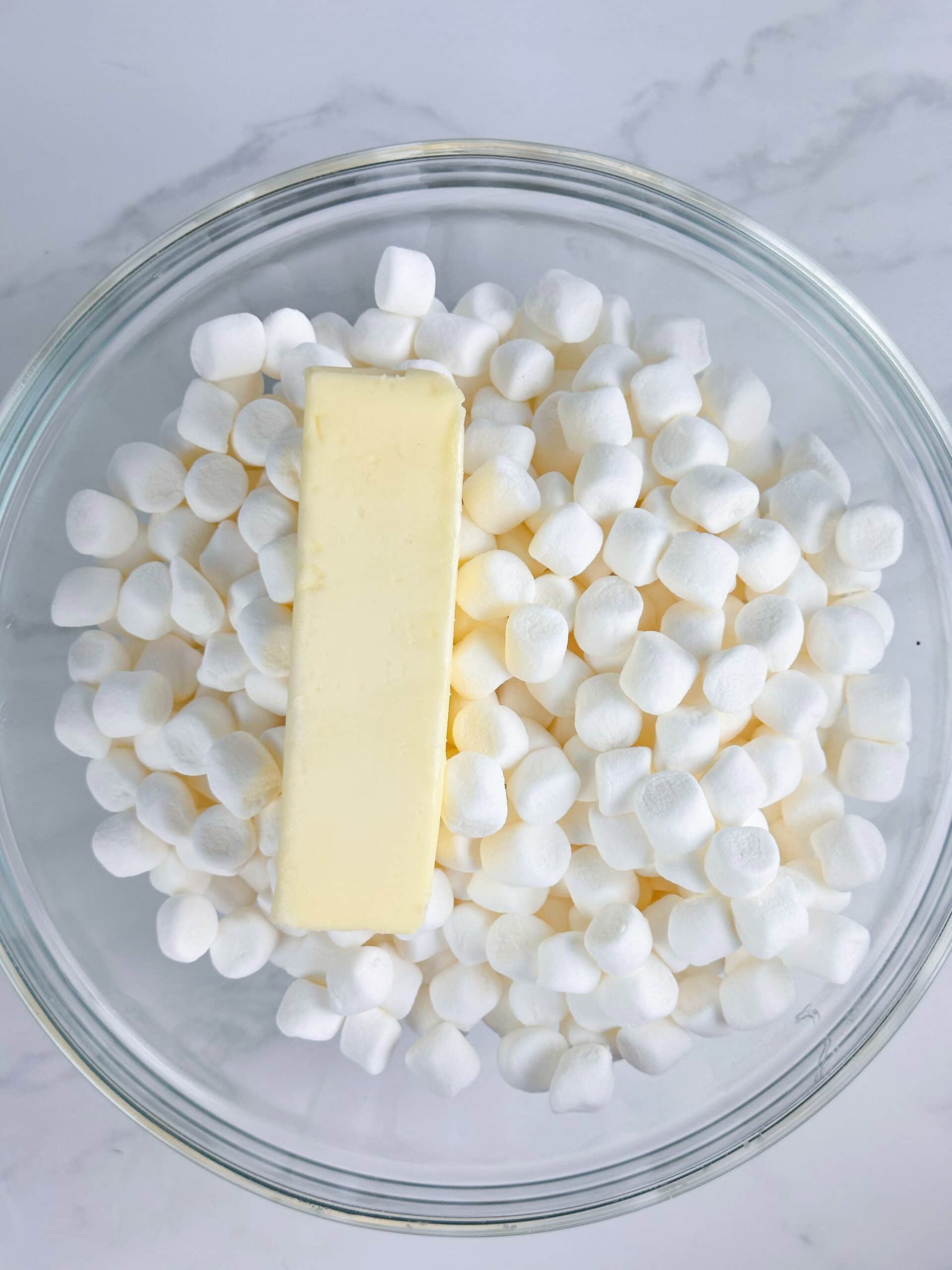 Magical Lucky Charms Krispie Treats - Seasoned Sprinkles