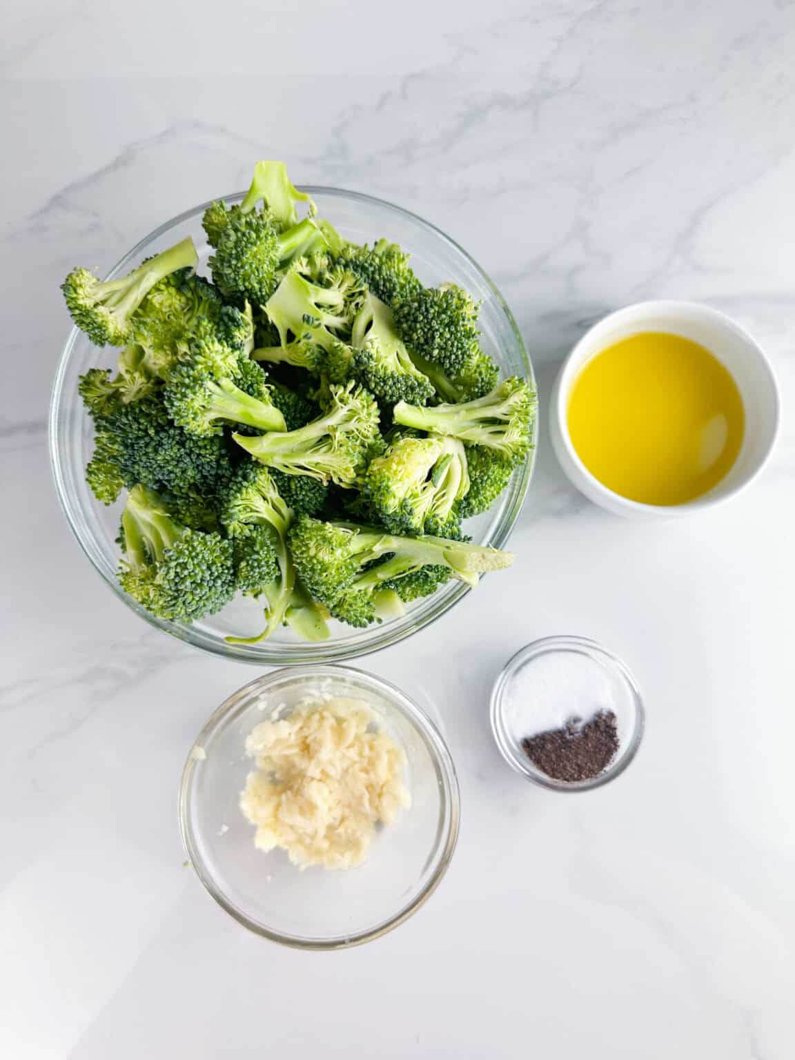 Garlic Roasted Broccoli - Seasoned Sprinkles