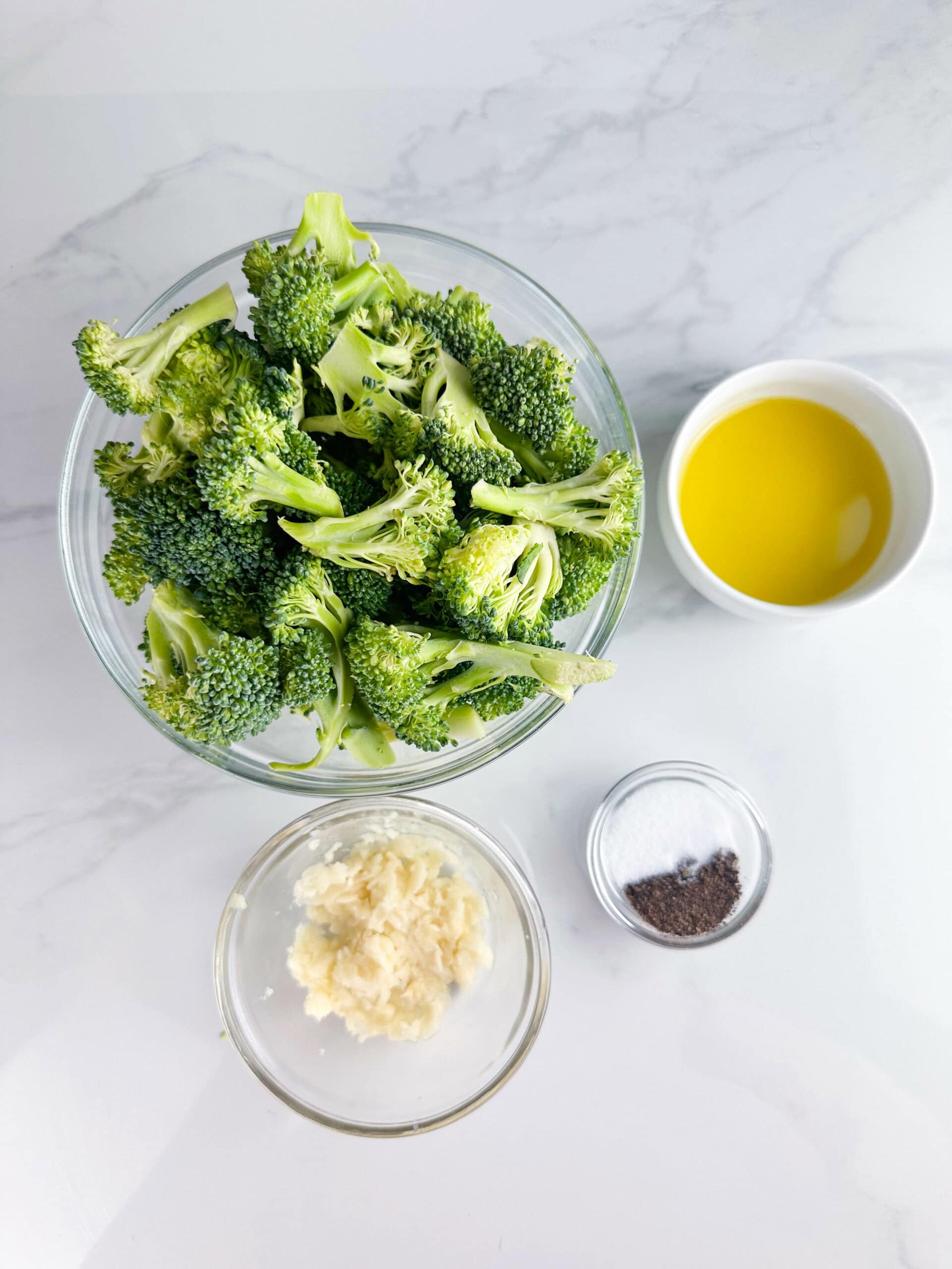 Garlic Roasted Broccoli - Seasoned Sprinkles