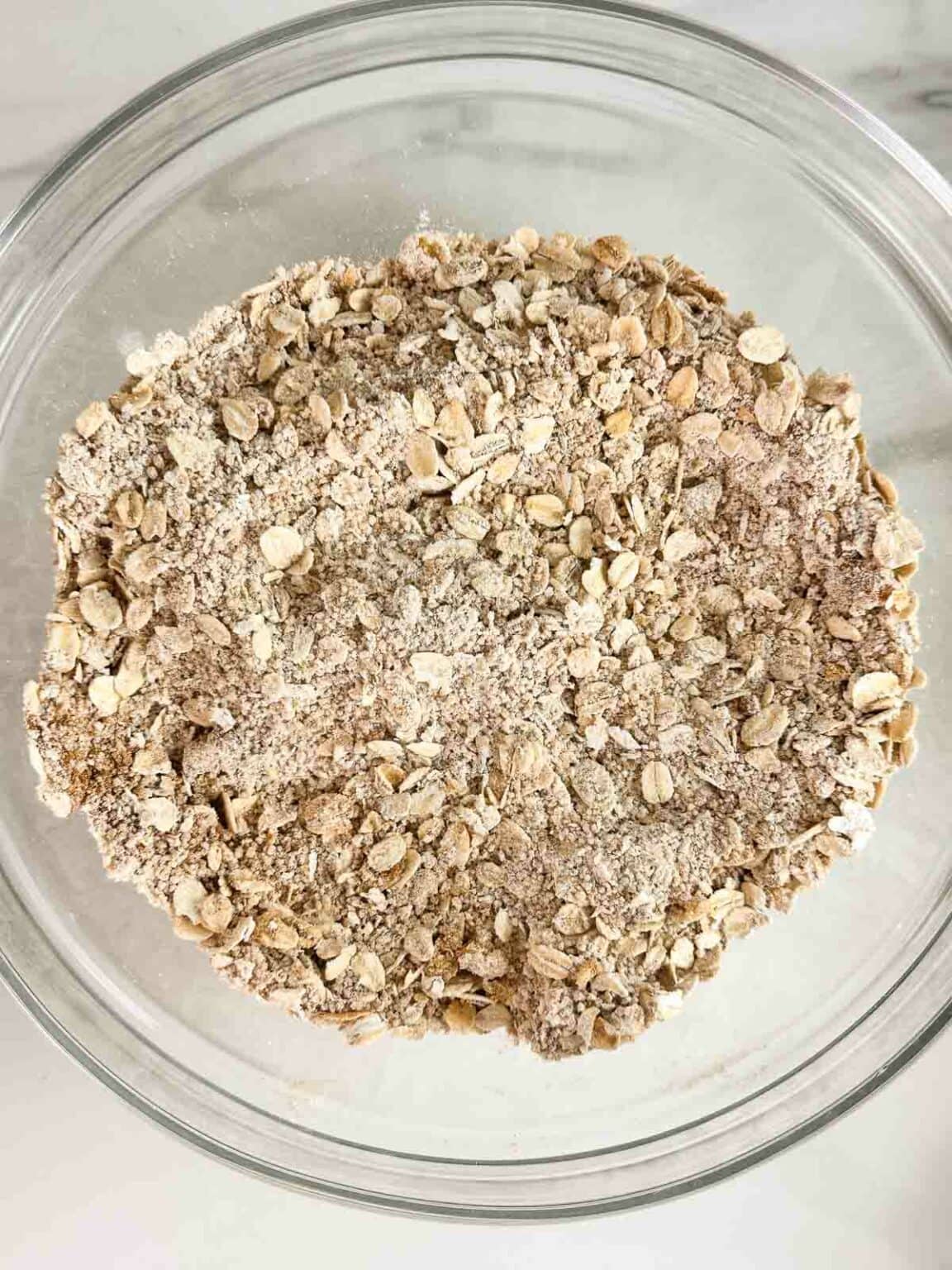 Easy Apple Crumble Recipe - Seasoned Sprinkles